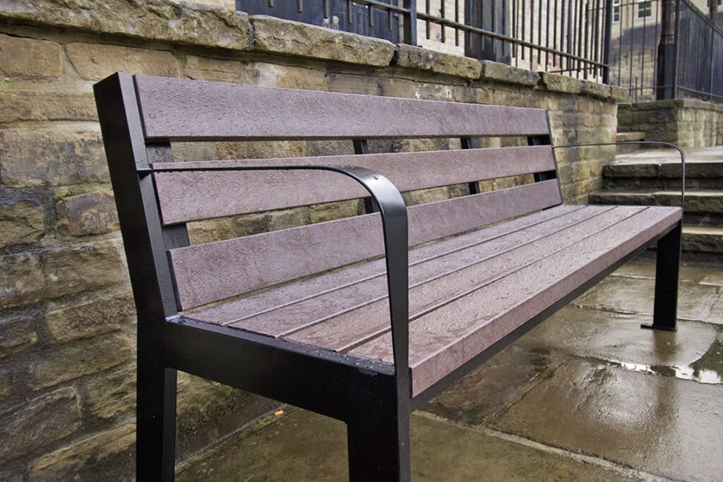 The York Bench With Backrest And Arms
